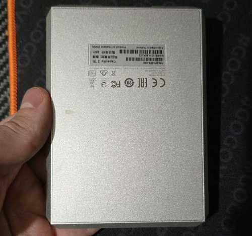 Внешний жесткий диск Lacie 2 TB