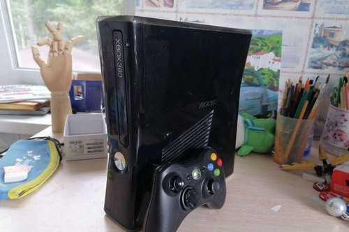 Xbox 360s 250gb, freeboot
