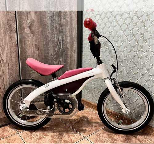 Детский велосипед bmw kidsbike 14 оадиус белый