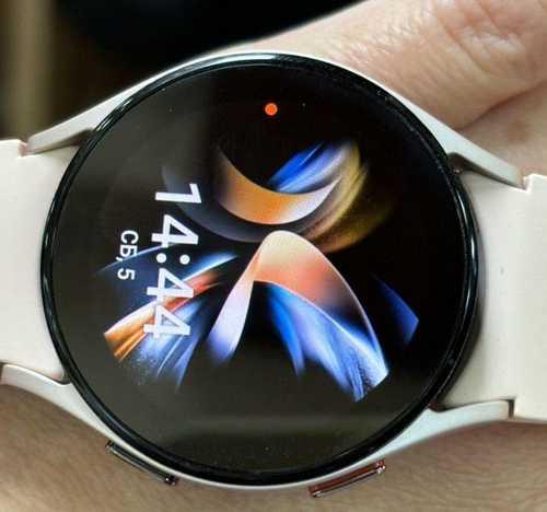 Смарт-часы Samsung Galaxy Watch5