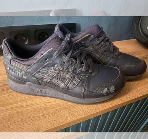 Кроссовки на подростка asics Gel lyte 3