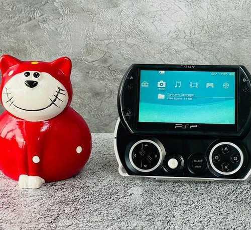 Игровая приставка Sony PSP GO (HD0040300)