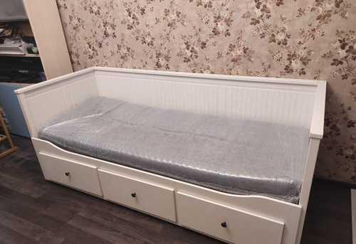 Кровать кушетка IKEA хемнэс, белая