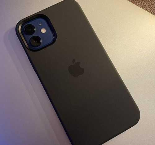 Чехол iPhone 12