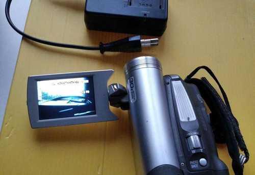 Видеокамера Panasonic NV-GS27EE Silver