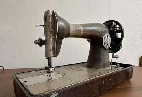 Швейная машина ручная