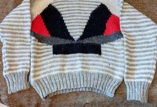 Детский свитер новый