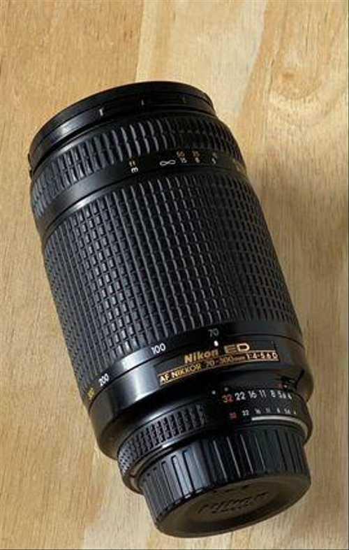 Nikkor 70-300mm f/4-5.6D ED AF Zoom-Nikkor