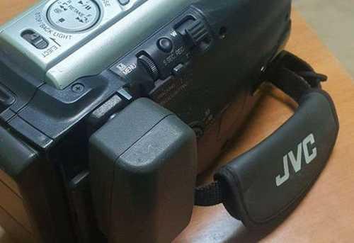 Видеокамера JVC аналоговая