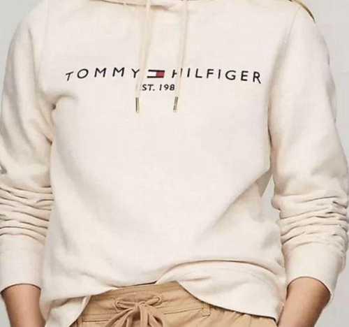 Tommy hilfiger костюм