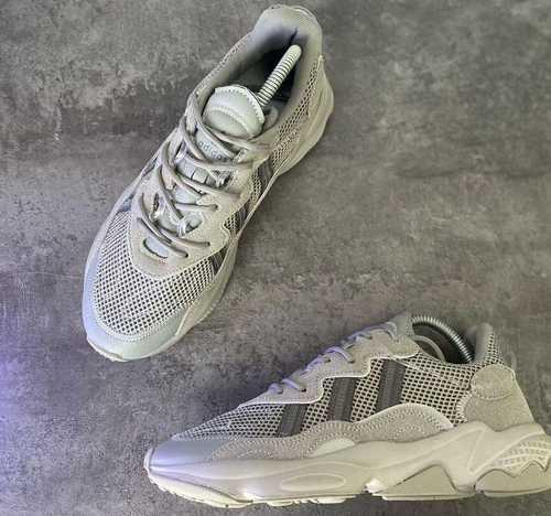 Кроссовки Adidas Ozweego серые