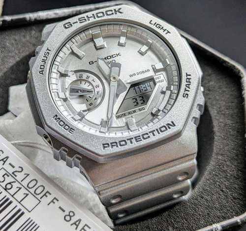 Casio GA-2100FF-8A / Новые G-shock