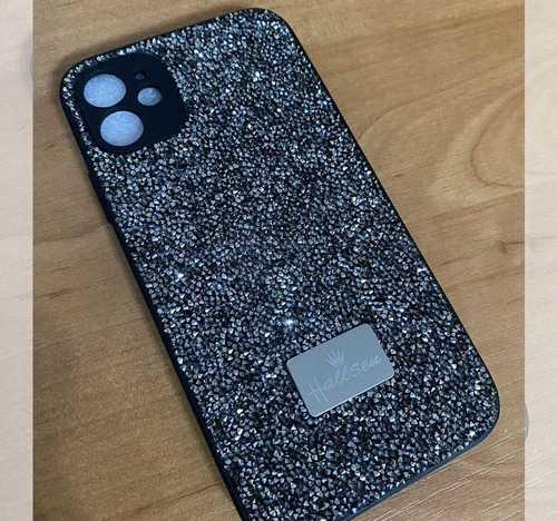 Чехол на iPhone 11