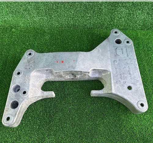 Кронштейн кпп Bmw X3 G01 B48C 2023
