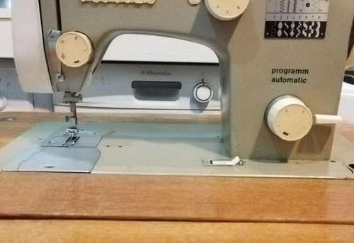 Швейная машина Veritas Рабочая.С электроприводом