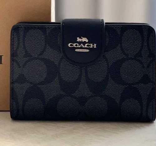 Кошелёк Coach