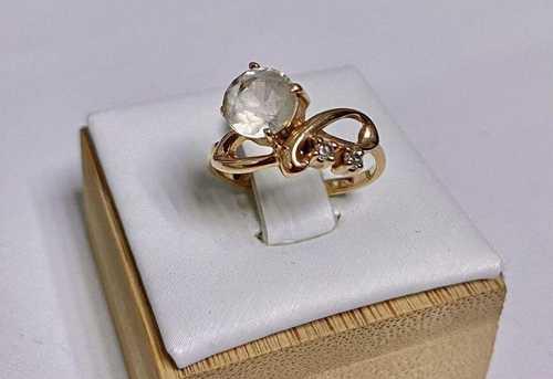 Золотое кольцо с камнями 585 2.75 гр