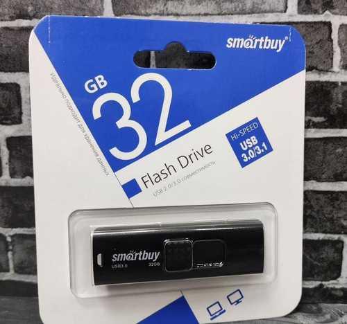 USB 3.0 флешка 32Gb Smartbuy