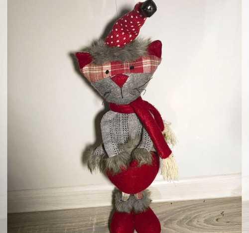 Интерьерная игрушка кот в пальто высота 50 см