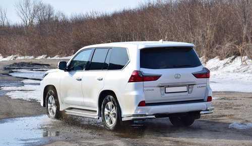 Защита заднего бампера Lexus LX