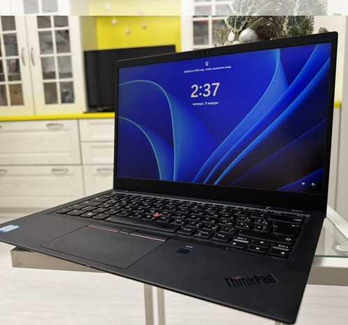 Ноутбук lenovo ThinkPad X1 Carbon