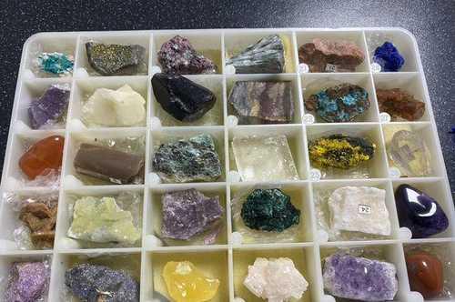 Коллекционный набор камней и минералов