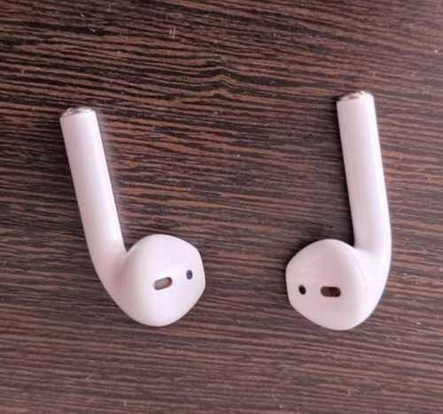 Продам б/у наушники Apple Airpods 2 (без кейса)