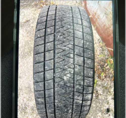 Gripmax Stature M/S 235/45 R20 100V