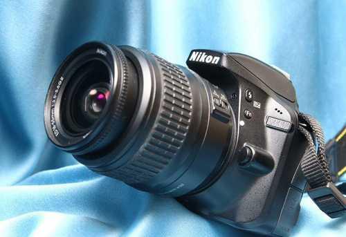 Nikon D3300 + объектив 18-55mm 3.5-5.6G II