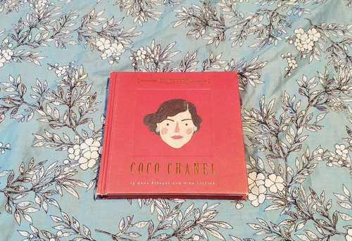 Coco Chanel: An Illustrated Biography