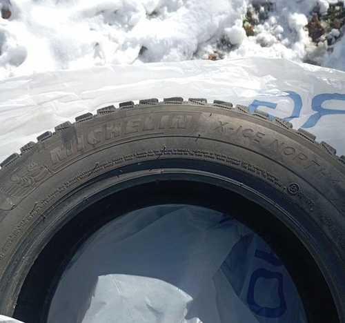 Michelin Agilis X-Ice North 185/65 R15 92