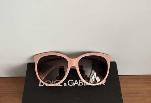 Солнцезащитные очки dolce gabbana