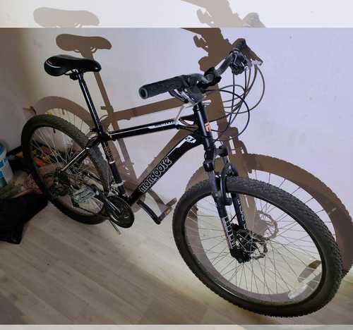 Велосипед mongoose montana le 27.5 17 рама