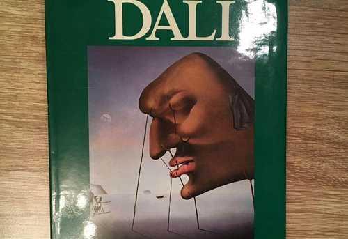 Книга Dali с репродукциями Сальвадора Дали