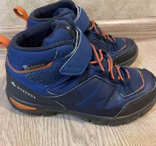 Кроссовки quechua 29р