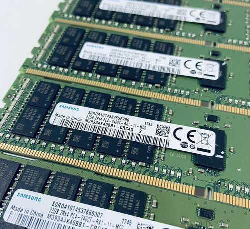 Оперативная память Samsung 32 Гб M393A4K40BB1-CRC