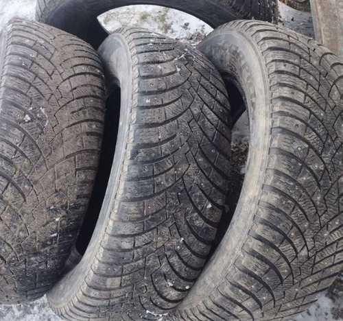 Pirelli Scorpion Ice&Snow 235/65 R17