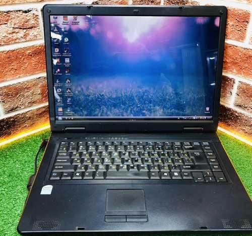 Ноутбук RoverBook V515 WH