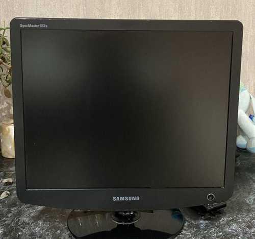 Samsung SyncMaster 932b, 19 дюймов, 1280x1080