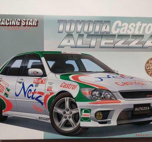 Сборная модель 1/24 Fujimi Toyota Altezza Castrol