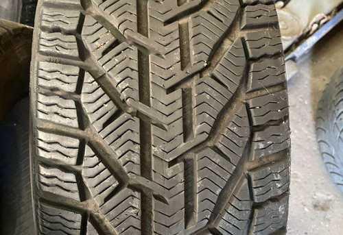 Tigar Road Terrain 215/45 R17