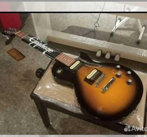 Электрогитара Epiphone Les Paul