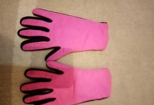Перчатки для фигурного катания