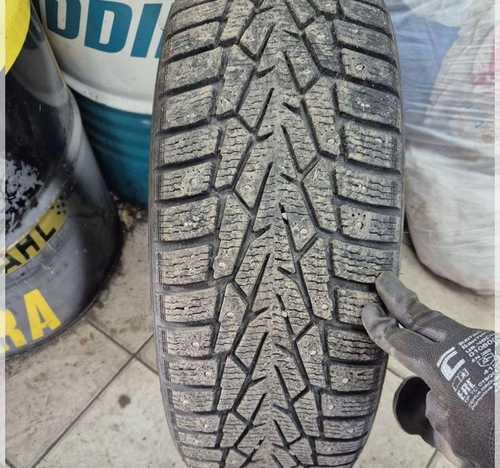 Nokian Tyres Hakkapeliitta 7 SUV 215/65 R16 102T