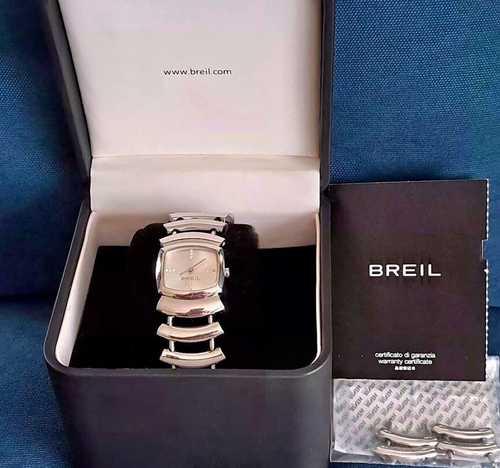 Часы breil