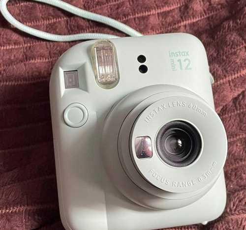 Фотоаппарат моментальной печати instax mini 12