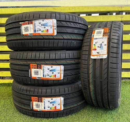 Tracmax X-Privilo TX3 235/50 R18 101Y