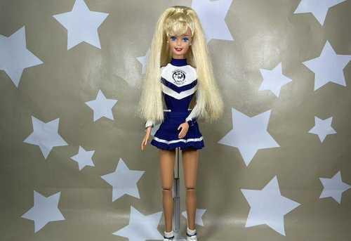 Barbie University Connecticut Huskies China 1996