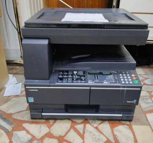 Копир Kyocera taskalfa 180