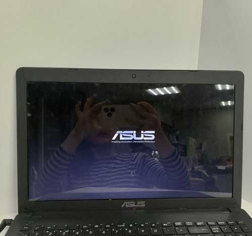 Ноутбук asus F552C